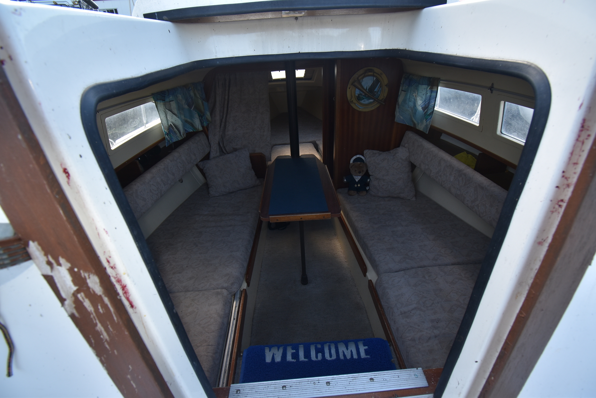 Ypton 22 uit 1991 te koop op Sloepen.nl. - Stijlvol varen, jouw avontuur!